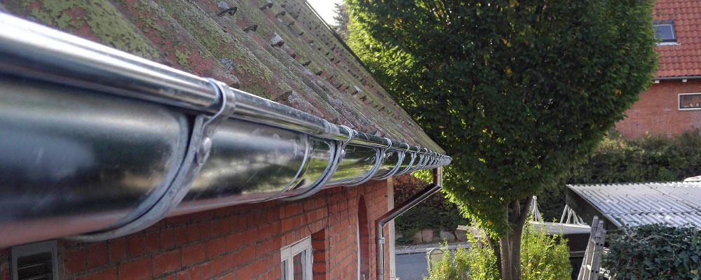 Tagrender i Odense & Fyn » Montering af zink- & kobber tagrender